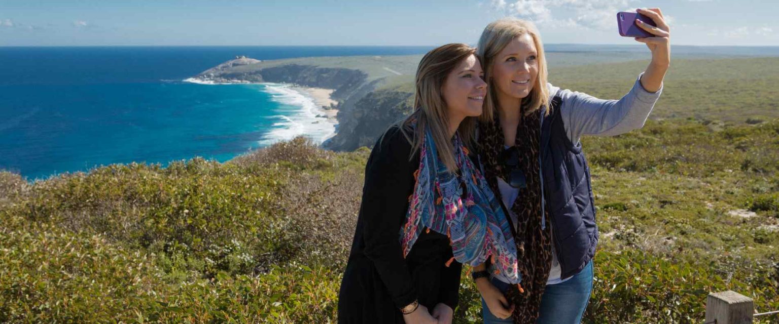 Kangaroo Island Tours from $385 | Kangaroo Island Day Trips from Adelaide